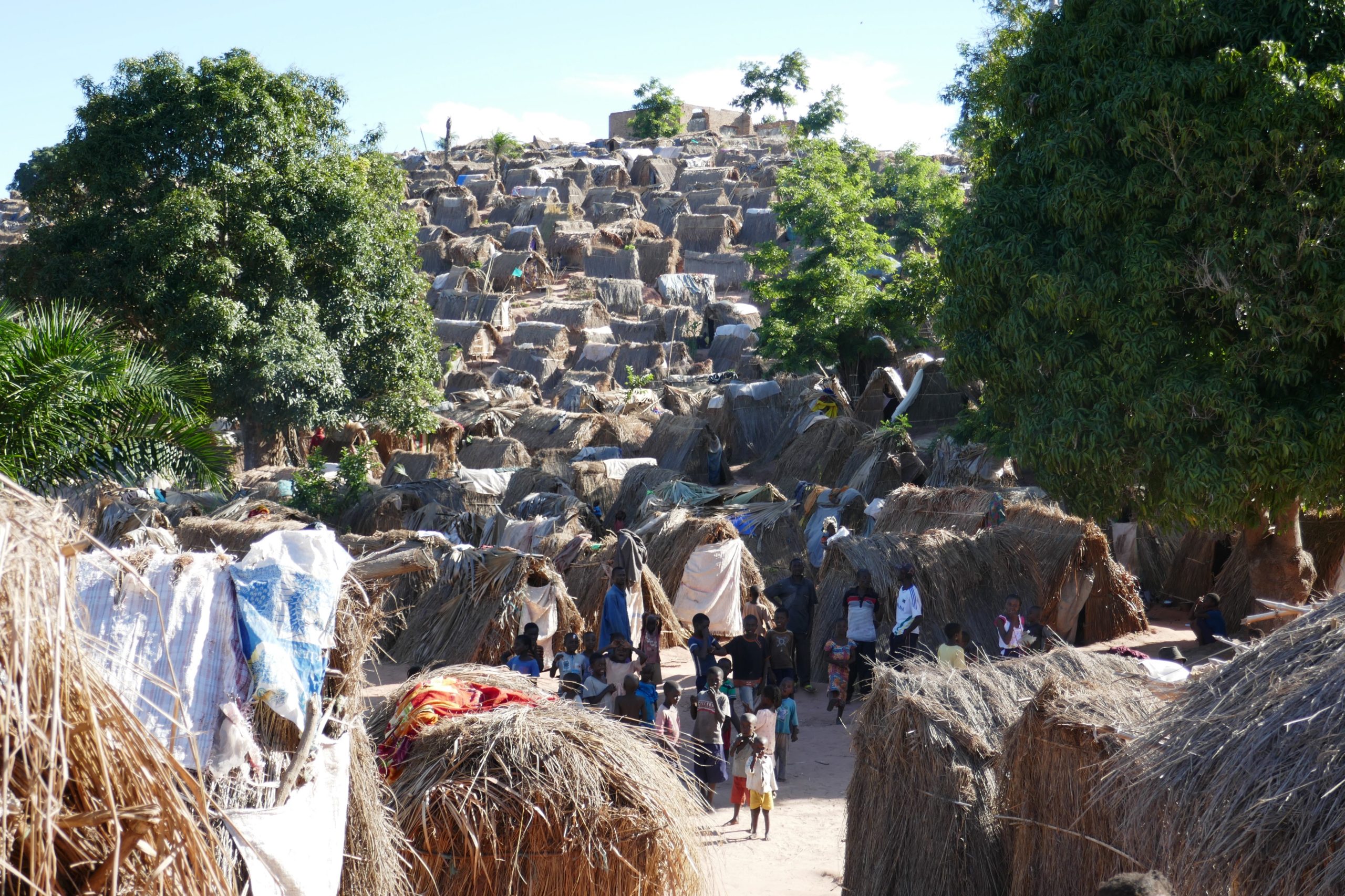 1,740 Families Fleeing Militia Attacks In Maniema Arrive Tangaynyika In ...