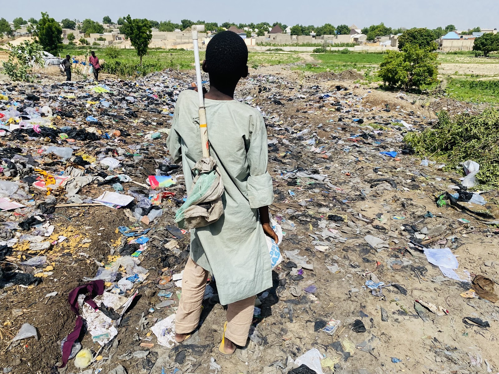 Photo Gallery: Displaced Children Survive Scavenging On Borno Rubbish ...