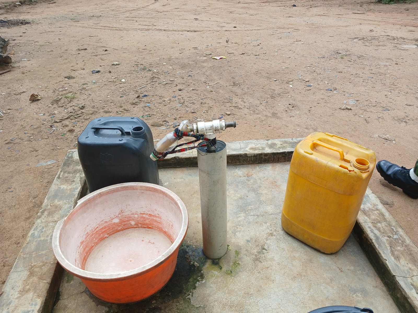 Inside The Deplorable Army Barracks Housing Nigerian Soldiers [Photo ...