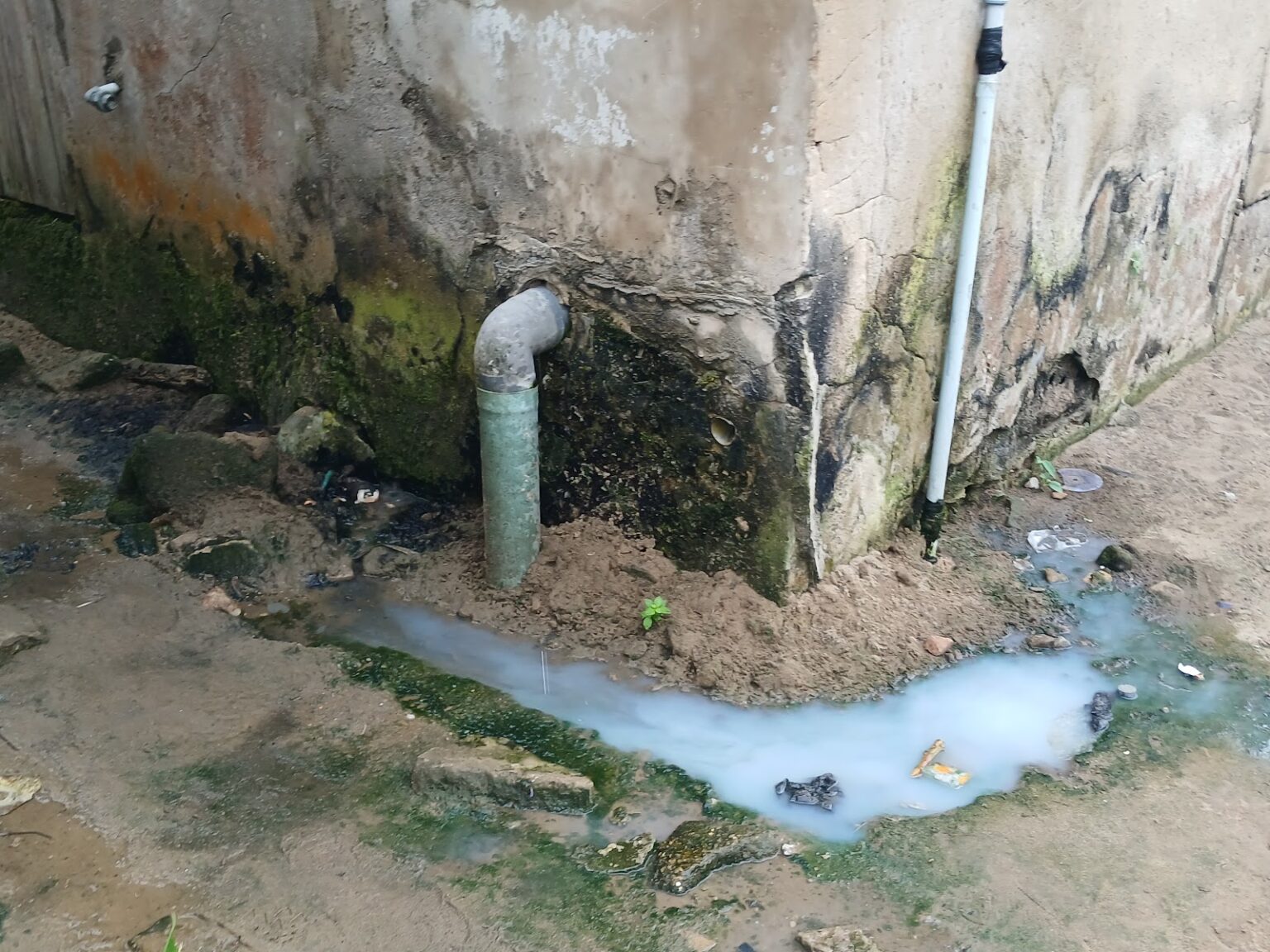 Inside The Deplorable Army Barracks Housing Nigerian Soldiers [Photo ...